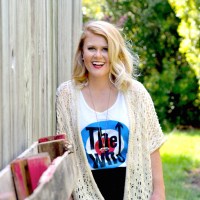 ELLIE LACEY – Just a girl trying to figure out this beautiful thing ...